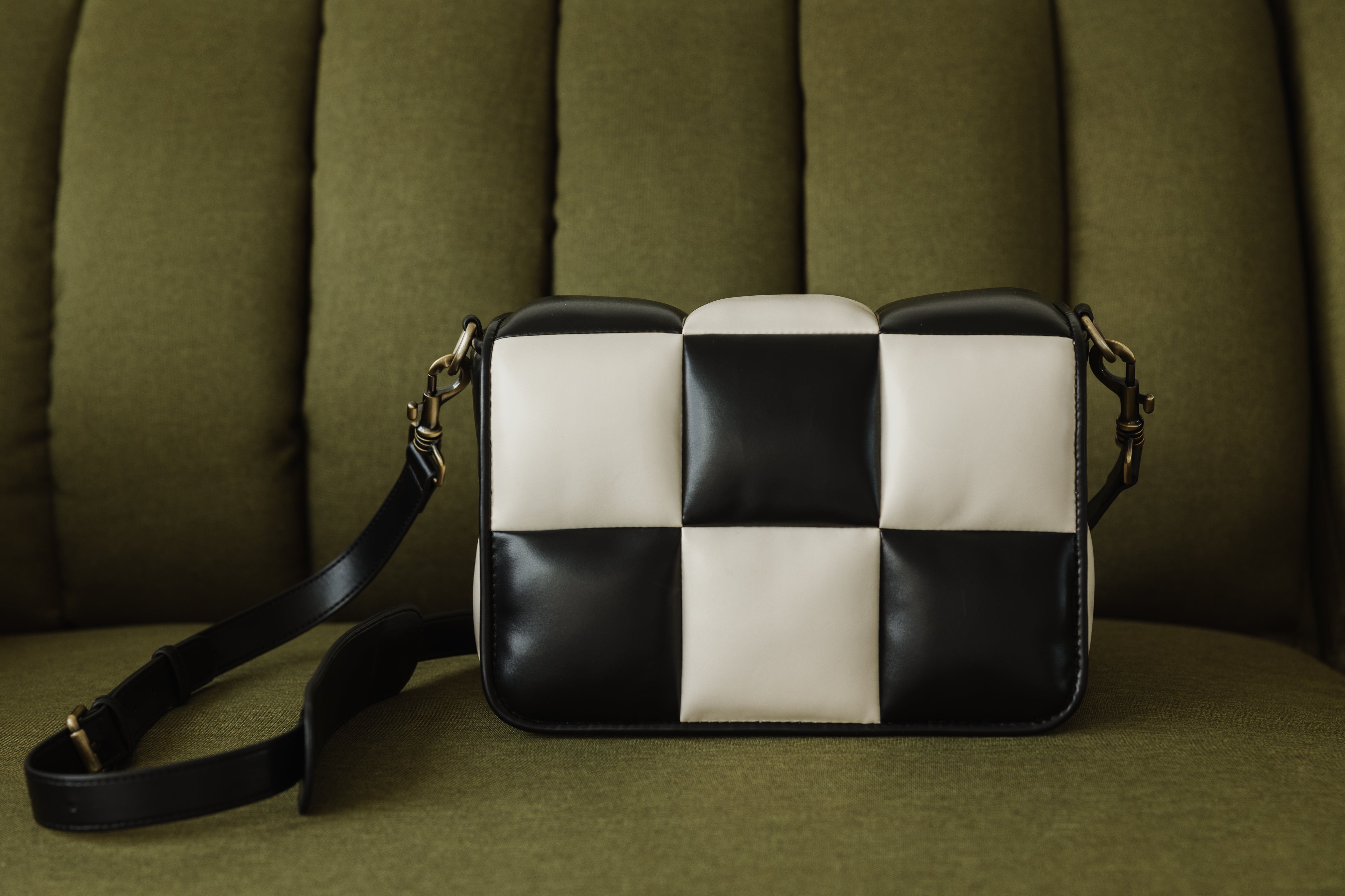 The Cali - Our Mini Camera Bag (PRE-ORDER for MID-MARCH SHIPPING ...