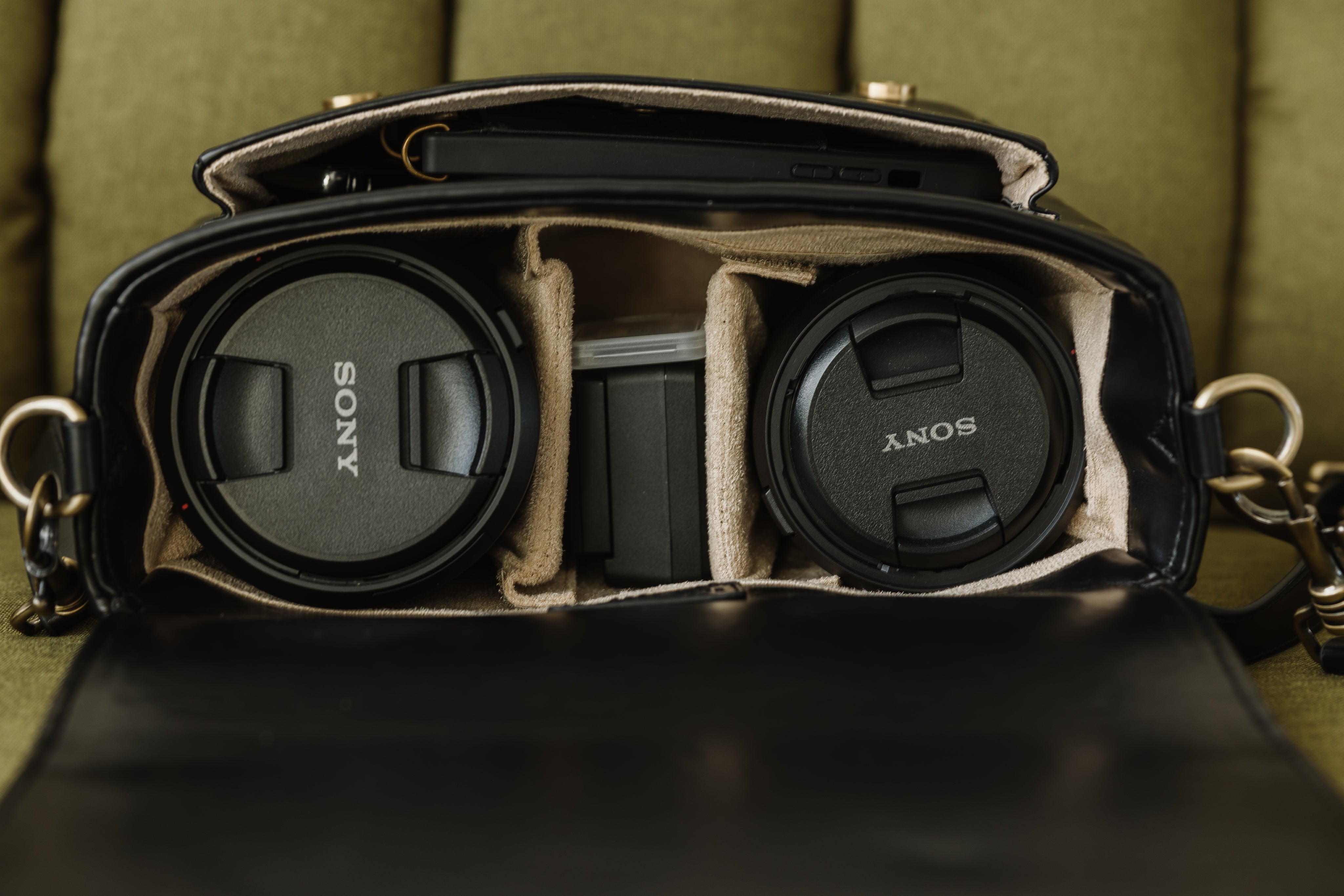 The Cali - Our Mini Camera Bag (PRE-ORDER for MID-MARCH SHIPPING ...